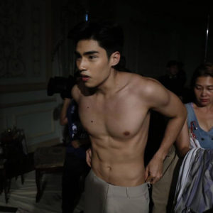 เปิดวาร์ป Poom Phuripan หนุ่มกล้ามแน่น หล่อแซ่บ หล่อแบบตะโกนดังๆ