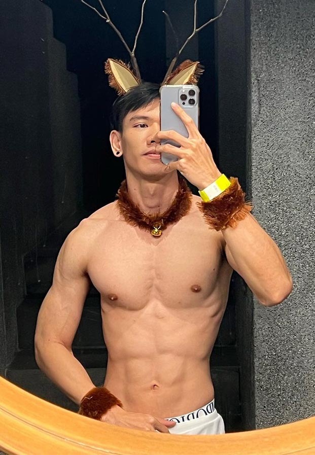 Aum Chanin หนุ่มหล่อหน้าตี๋ เป้าแน่นโดนใจ เซ็กซี่ขยี้ใจ